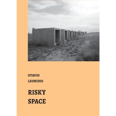 按需印刷Risky Spaces[9781946070043]