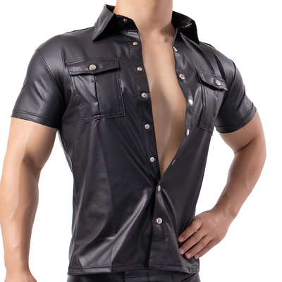 Bright buckle fitting short sleeved shirt亮面系扣修身衬衣男