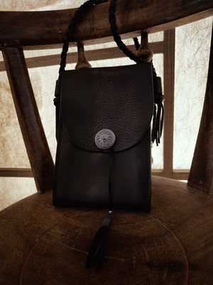 官方代理日本Horizon Blue银扣牛皮编织背带斜挎包