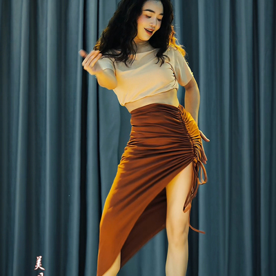 佐寒梦璐肚皮舞新款高级演出套装显瘦表演服性感气质班服鼓舞