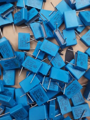 KEMETPHE840M275VAC0.1uFX2