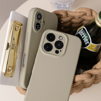 iphone液态硅胶卡其绿精孔全包