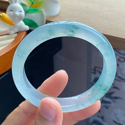 7.44批8082号55-11.3-7.8冰透飘花镯！深浅花色错落舒展！