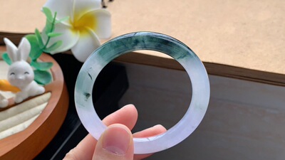 5.3批3906号，52.2-8.8-8.7水墨飘花镯！墨绿色的飘花浓郁深邃！