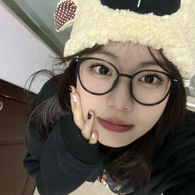 素颜圆脸小框眼镜女可配度数