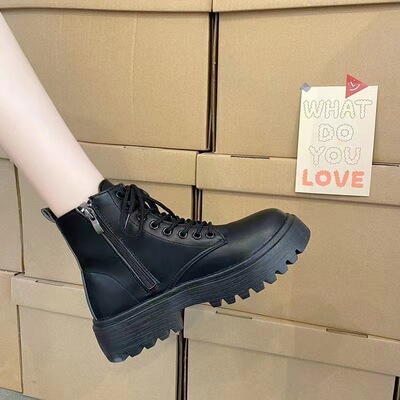 Autumn New Black shoes Women's Thick Sole Short Martin Boots