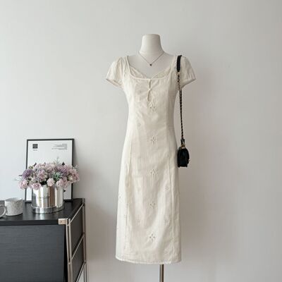 纯欲法式短袖连衣裙女春夏复古镂空刺绣长裙EIA一尧淡颜少女