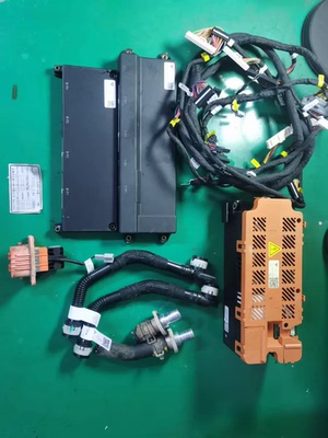 哪吒X 安徽舟之航S37-2101010 379V 宁德时代磷酸铁锂163.5AH