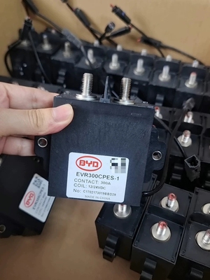 比亚迪高压直流继电器EVR300CPES-1，300A，12/24V通用。原装