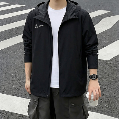 NIKE耐克梭织外套男装春季新款连帽运动服跑步休闲夹克上衣IX6960