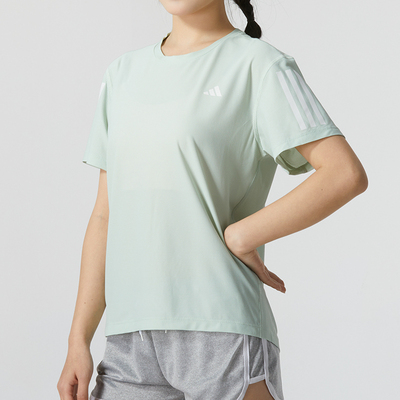 阿迪达斯跑步T恤女装绿色圆领短袖快干透气运动服休闲半袖IN1593