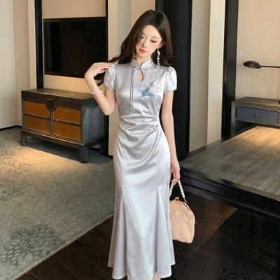 2026夏季新款女新中式国风立领刺绣短袖收腰显瘦气质连衣裙D7824