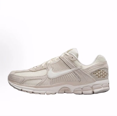 Nike Air Zoom Vomero 5 SDE 低帮 休闲跑步鞋 男款 米色