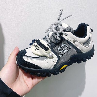 2026春款新品潮牌街舞男女中大童学生透气运动鞋登山鞋溯溪鞋