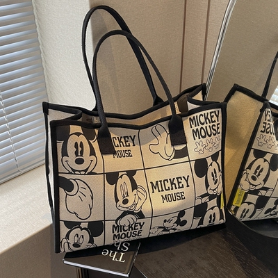 可爱卡通帆布包百搭学生托特包