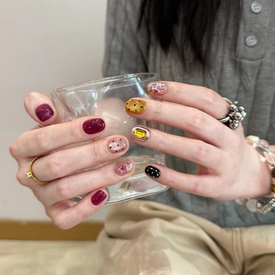 手工定制成品穿戴甲韩系显白短甲2025小众光疗假指甲贴片孕妇新娘