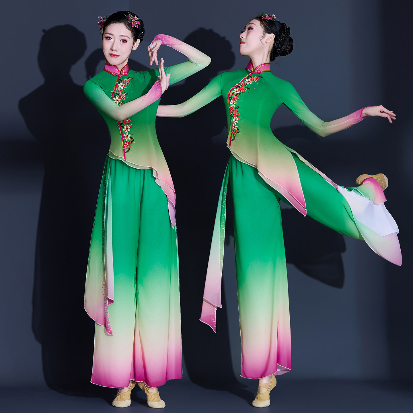 秧歌服演出服女茉莉花古典舞飘逸扇子舞蹈服装伞舞广场舞套装成人