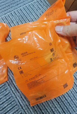 包邮原装现货IFM IIS204 IIS205传感器当天发