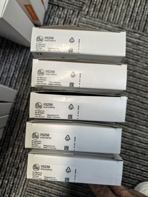 IFM II5256电感式传感器