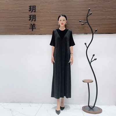 A440黑灰亮闪拼色针织连衣裙收腰显瘦设计师优雅时尚气质复玥玥羊