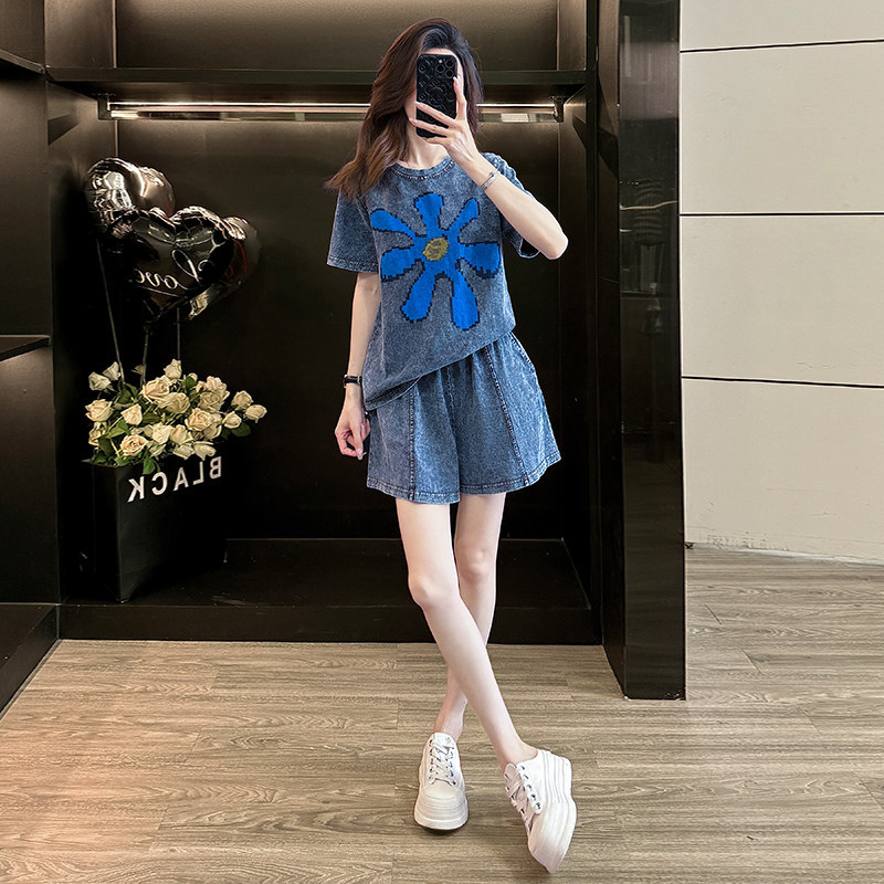 法式复古休闲运动套装女夏季薄款宽松显瘦减龄牛仔短袖短裤两件套