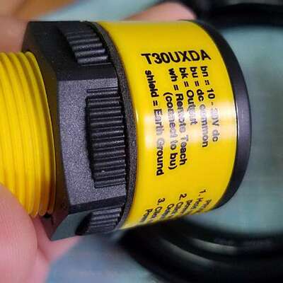 售前T30UXDA T30UXDAQ邦纳BANNER开关量输一米检测范围超音波感测