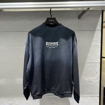 VETEMENTS2024冬季套头卫衣34720004