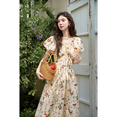 谜秀女夏季桔梗设计感法式温柔连衣裙MXD30L1868