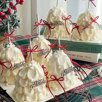 2025圣诞节蛋糕装饰木制MerryChristmas插牌红色鹿皮绳装扮插件
