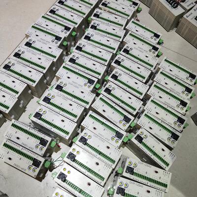 台达PLC DVP12SA211R DVP12SA2(议价）