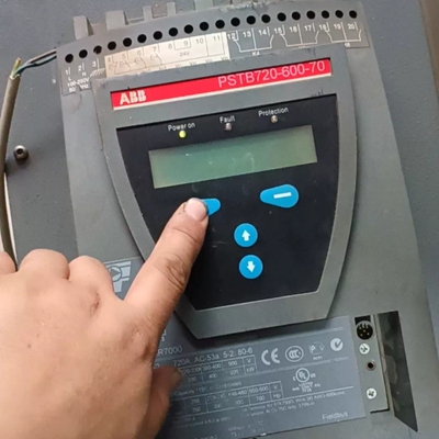 ABBPSTB720-600-70内置旁路软启动器，功能正常 议价