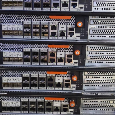 寻《《NetApp FAS8200控制器 111-02493/11