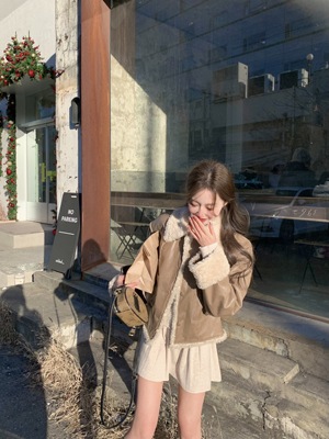 萌萌Ja」羊羔毛翻领夹棉皮衣外套