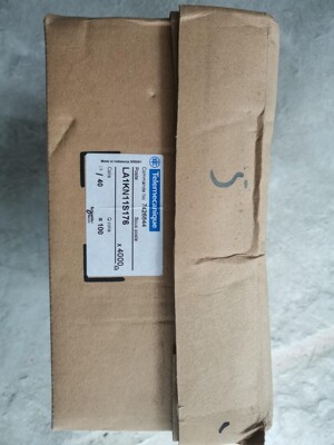 原装正品施耐德辅助开关LA1KN11S176 ，全新原装，外