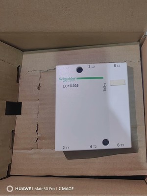 施耐德交流接触器LC1D205M7C  AC220V