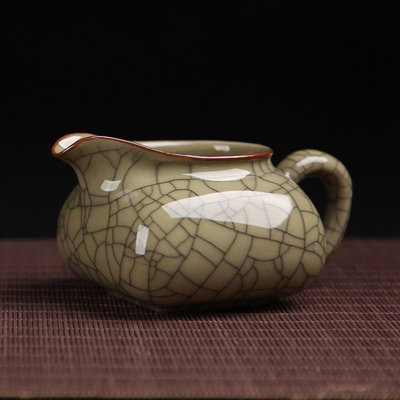 亲韵青瓷公道杯陶瓷哥窑功夫茶具零配分茶器匀杯茶海2024新款高档