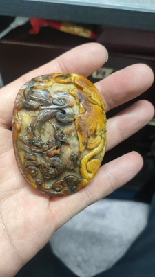 和田籽料皮带扣克重：93.3克规格：32.5mm