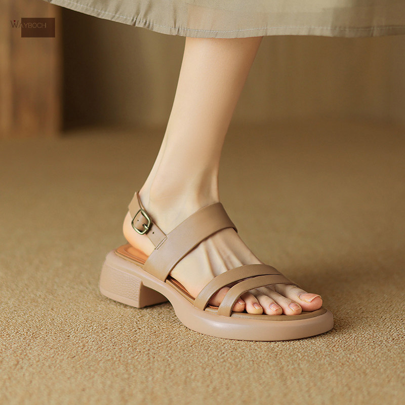 4cm 厚底平跟软底一字带凉鞋 中跟粗跟防水台夏季真皮凉鞋女