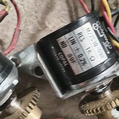 UNON散热风扇GM1204PQB1-8AGM1204PQB1-8A.GNGM1204PQB1-8A.LF.GN