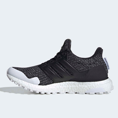 阿迪达斯UltraBoost男女跑步鞋
