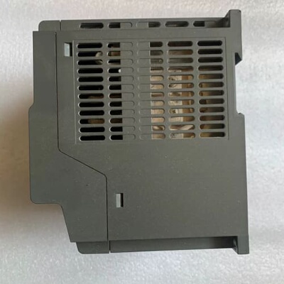 议价士林变频器2.2KW SC3-043-2.2K ，已可维修