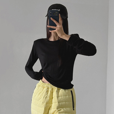 韩国直筒纯色垫肩长袖圆领T恤