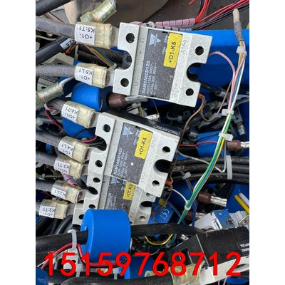 拆机大概有120个瑞士佳乐固态继电器RAM1A60D125议价