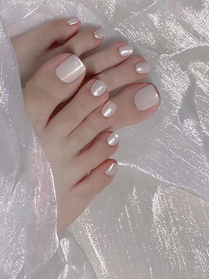 海莉极光珠光白脚指甲成品纯手工