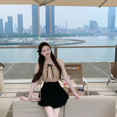 MEI ZI 美姿-甜美仙女宫廷风木耳花边精致翻领无袖衬衫26312
