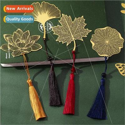 Metal brass bookmarks classical Chinese  hollowed out litera