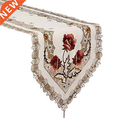 Embroidered Floral Table Runners 适用于 Christmas Holidays P