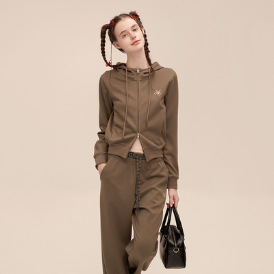 NNOVA撞色刺绣拉链长袖连帽外套