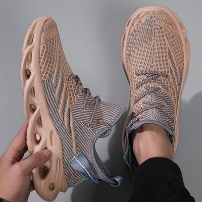 亚马逊ns Running Shoes Slip on Walking Tennis Sneakers