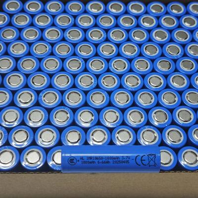 186503.7V充电锂电池A品1800毫安mAh泓力喷雾器电池带CCC认证